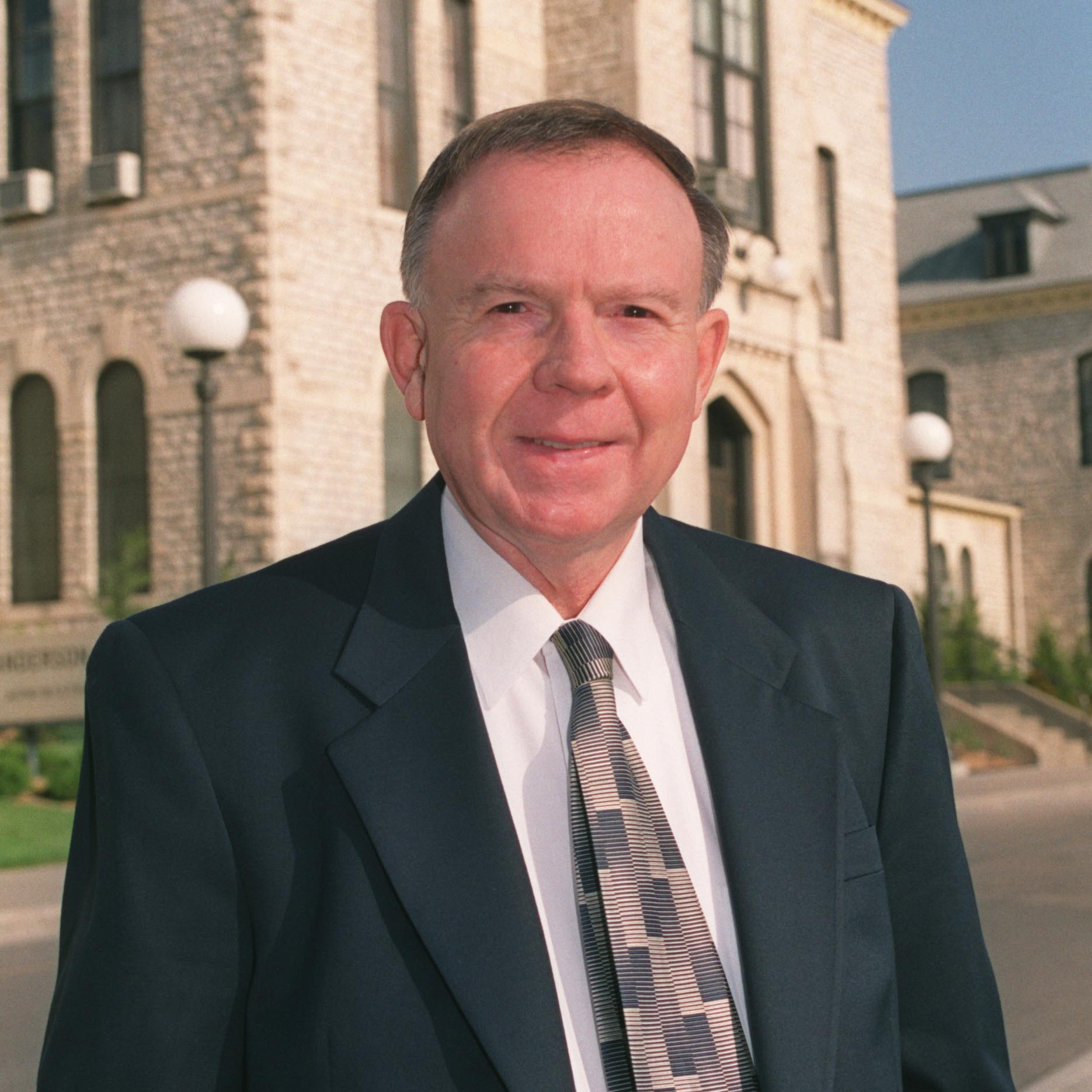 K-State Family Mourns Loss of Former President Jon Wefald - KFRM Radio ...